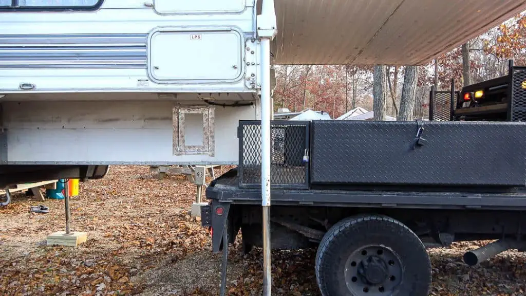 How to Load a Truck Camper Onto A Pickup Truck